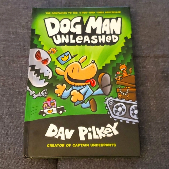 Other | Hardcover Graphic Novel Book Dog Man Unleashed By Dav Pilkey ...